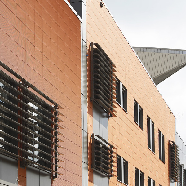 Fixed sunbreakers for facades - RIPO international